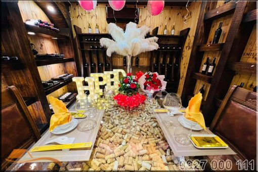 Cheer House Restaurant – Nhà hàng hầm rượu Quận 3 nổi tiếng tại TpHCM